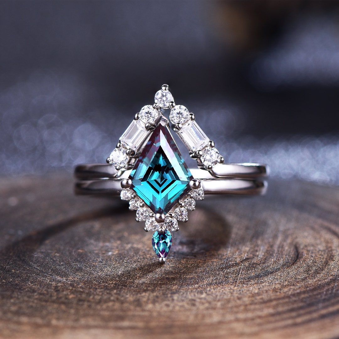 Skye Kite Alexandrite Ring Set Sterling Silver Alexandrite Unique ...