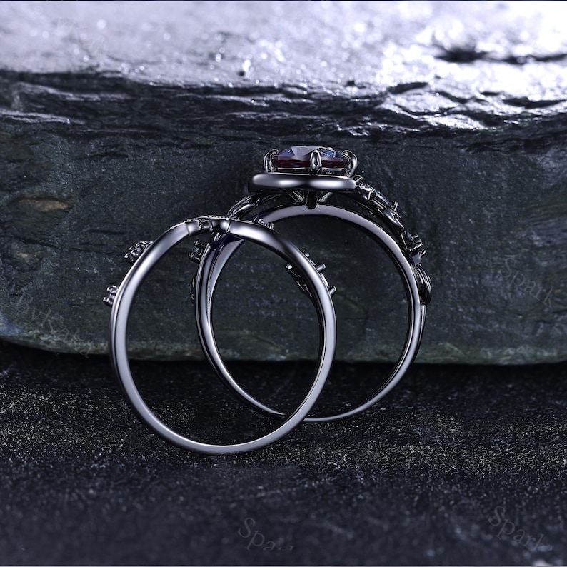 Fireworks Alexandrite Wedding Ring Set 18K Black Gold Crescent Moon ...