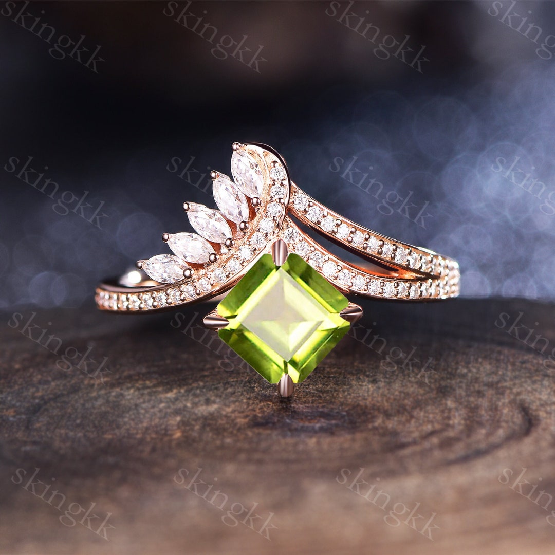 Vintage Unique Princess Cut Peridot Engagement Ring, Moissanite Ring ...