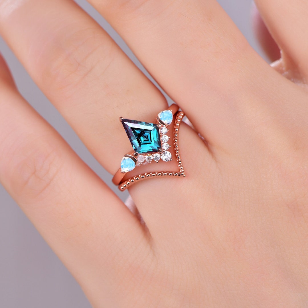 Skye Kite Alexandrite Ring Set Sterling Silver Alexandrite Unique ...