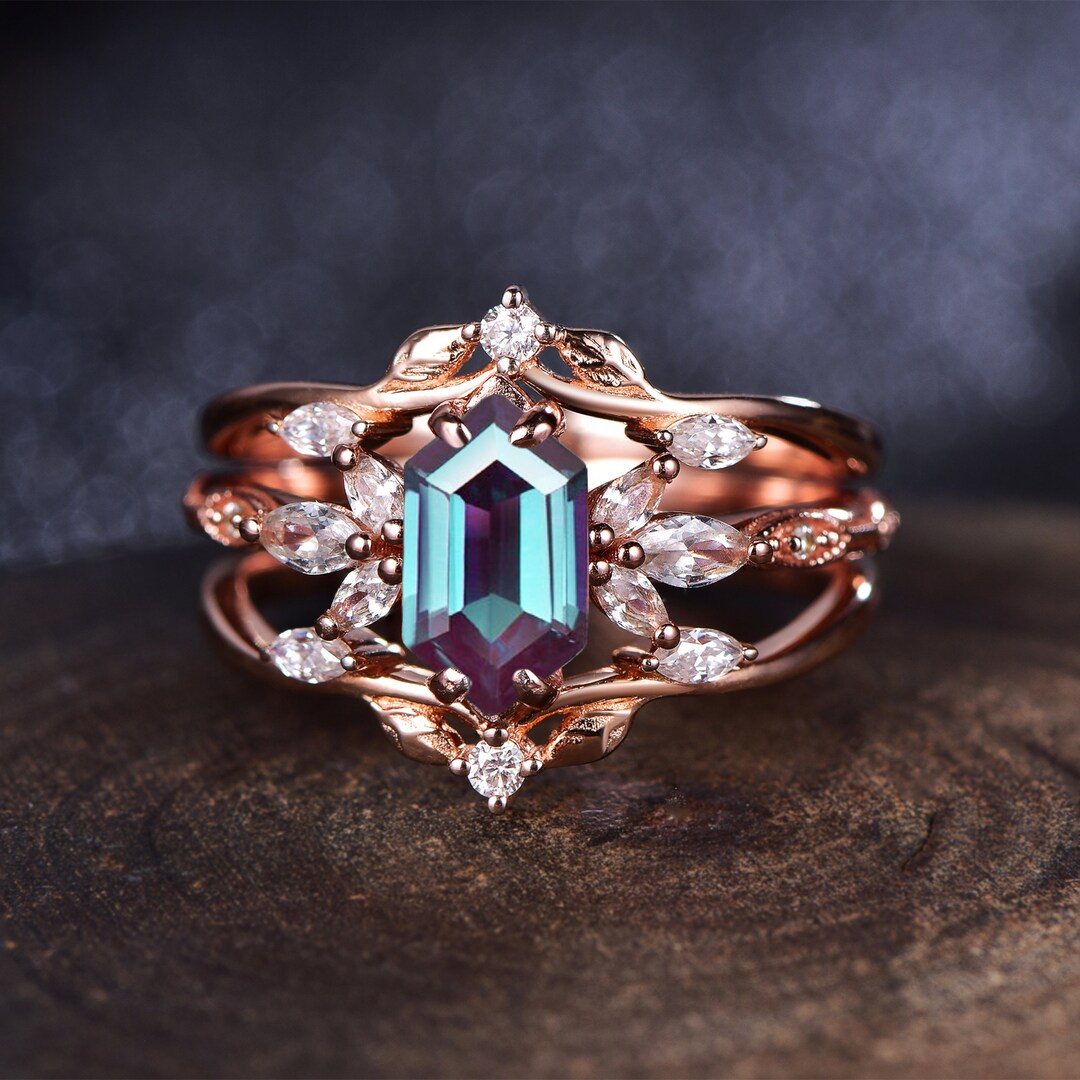 Hexagon Cut Alexandrite Engagement Ring Art Deco Moissanite Ring Women ...