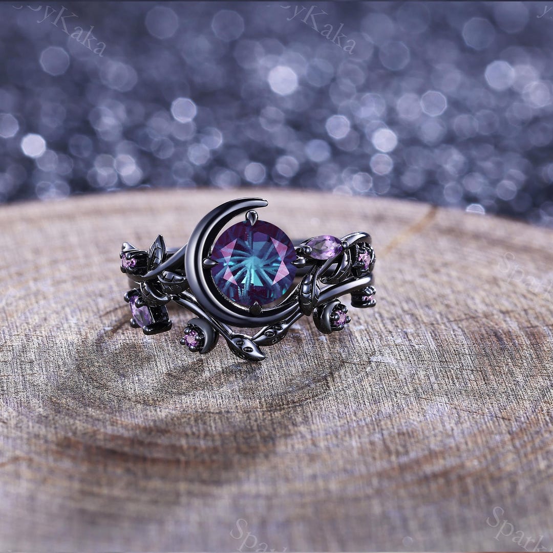 Fireworks Alexandrite Wedding Ring Set 18K Black Gold Crescent Moon ...