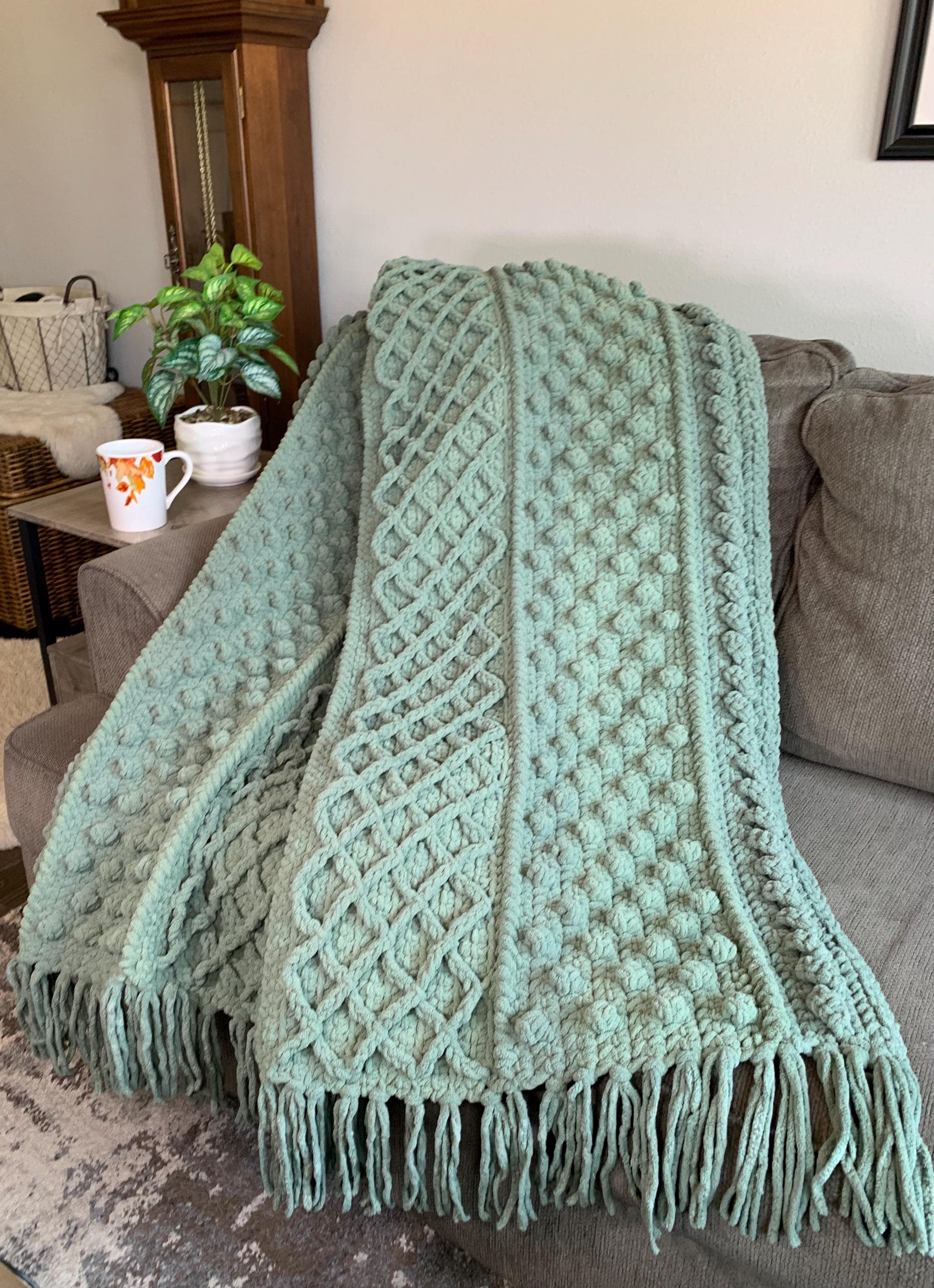 Thick Crochet Blanket Handmade Cozy Chenille Afghan Diamonds,popcorn ...