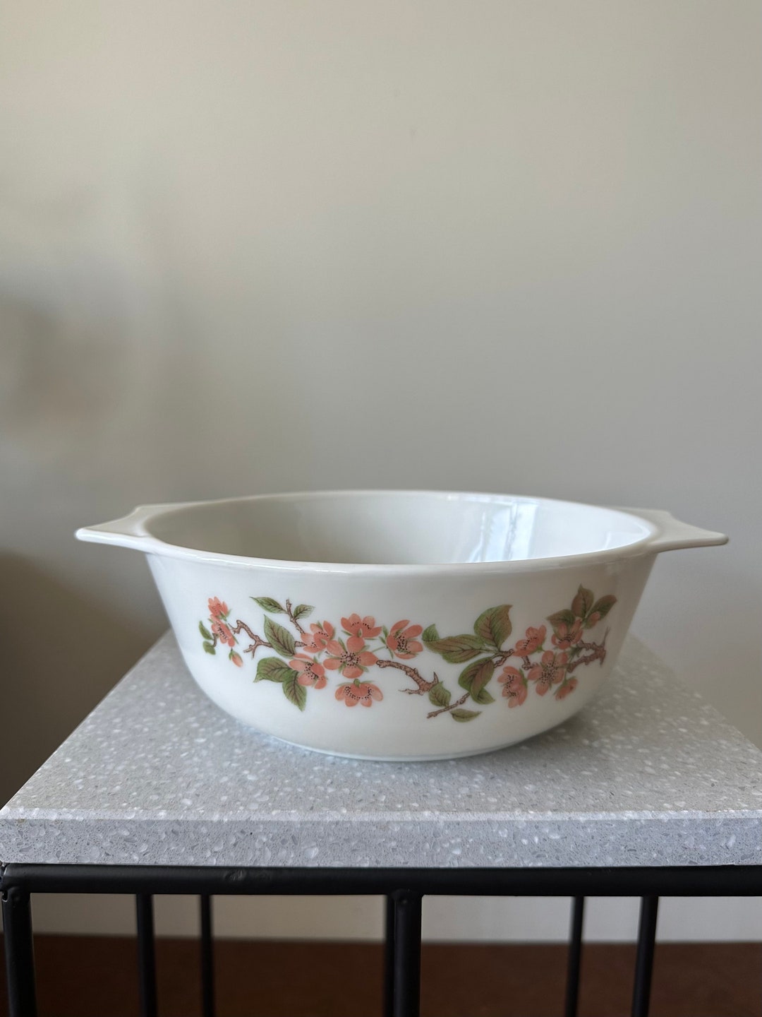 Pyrex England Cherry Blossom Vintage Round Casserole Dish White Lisa ...