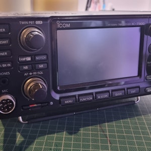 3D Printed Icom IC7300 Side Bars - Etsy