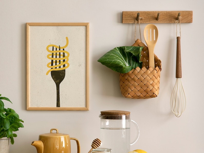 Printable Kitchen Decor: Italian Food Pasta on Fork Illustration Wall ...
