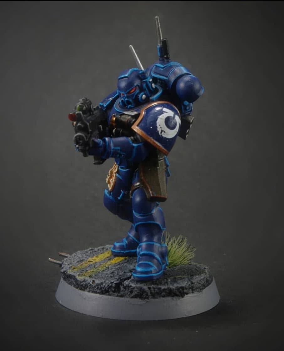 Ultramarine Primaris Infiltrator Warhammer 40k Miniature painted - Etsy