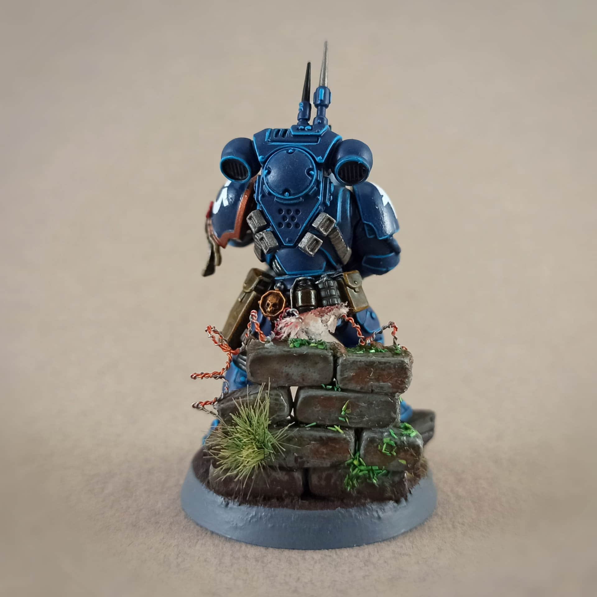 Ultramarine Primaris Infiltrator Warhammer 40k Miniature painted - Etsy