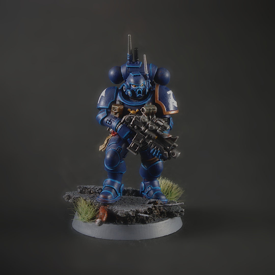 Ultramarine Primaris Infiltrator Warhammer 40k Miniature painted - Etsy