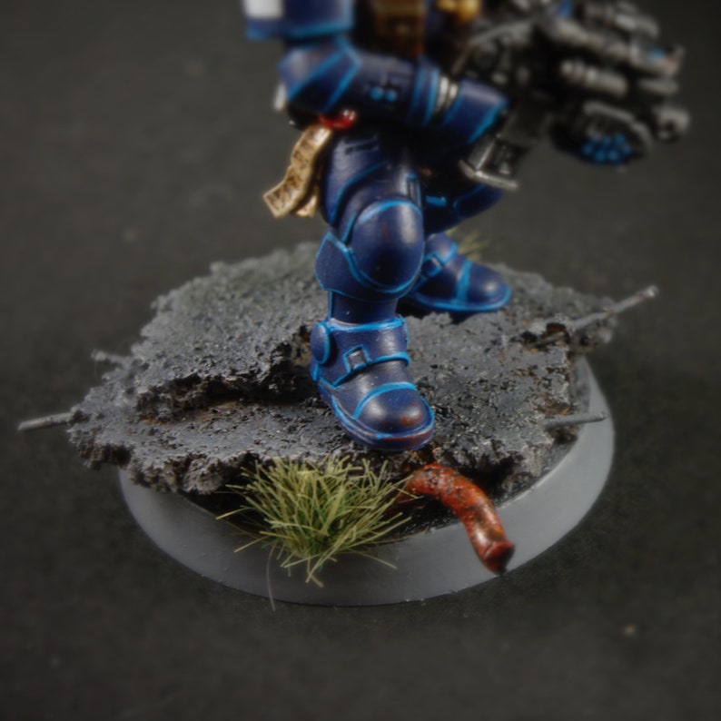 Ultramarine Primaris Infiltrator Warhammer 40k Miniature painted - Etsy