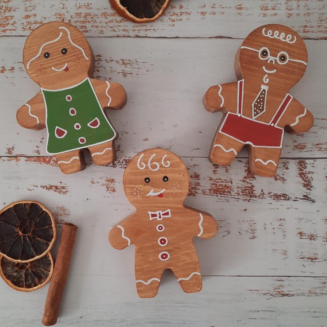 Mini Wooden Gingerbread Cookie Family , Woman, Man and Gingerbread Boy ...