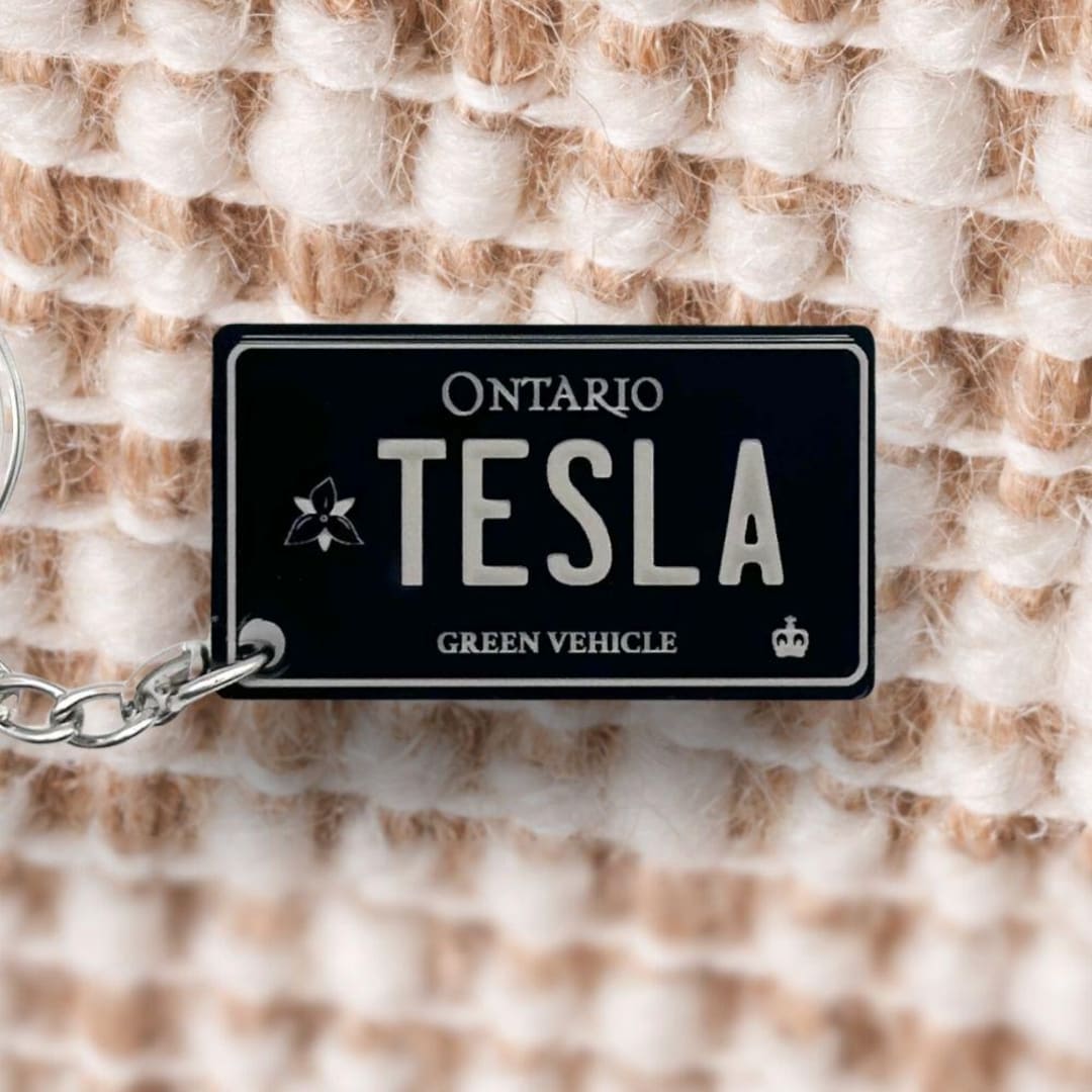 Canada Ontario Green Vehicle License Plate Keychains, Customizable ...
