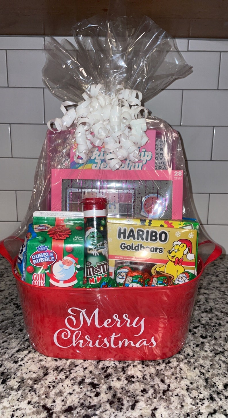 Christmas Gift Basket - Etsy
