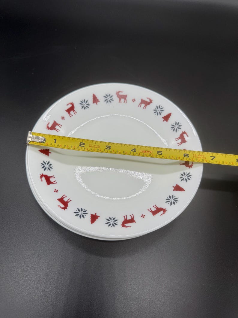 Vintage Set of 4 Corelle Holiday Winter Christmas 6 3/4” Bread & Butter ...