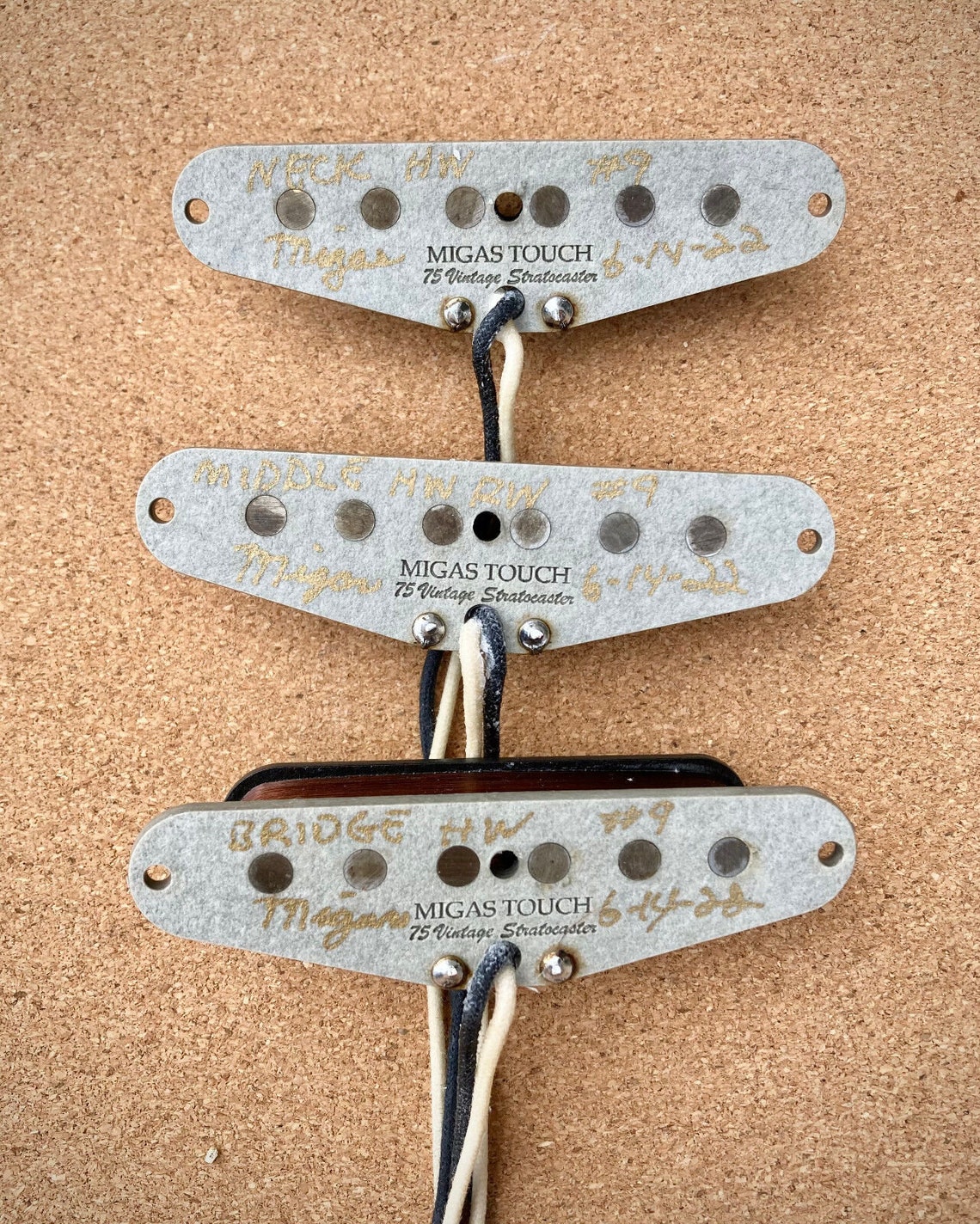 Vintage '75 Fender Stratocaster Hand Wound Pickup Set by Migas Touch - Etsy