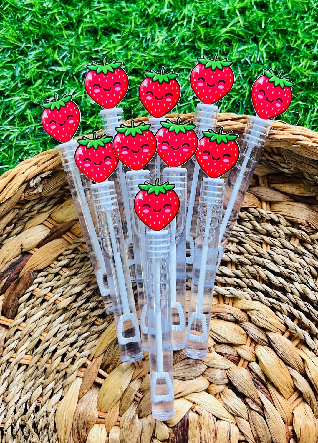 Strawberry Bubble Wands: Birthday Party Favors - Etsy