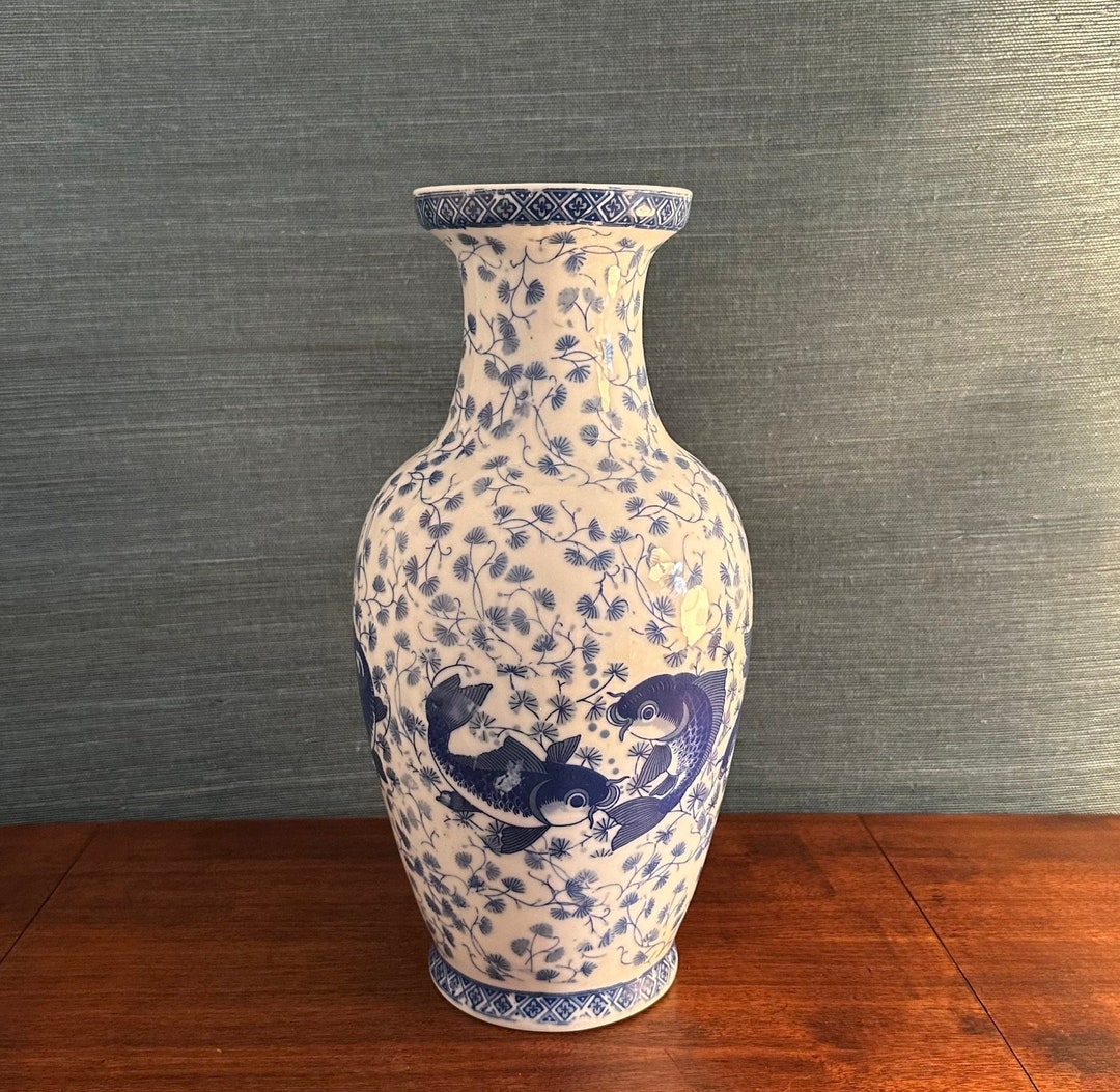 Vintage Chinoiserie Blue & White Koi Fish Vase - Etsy