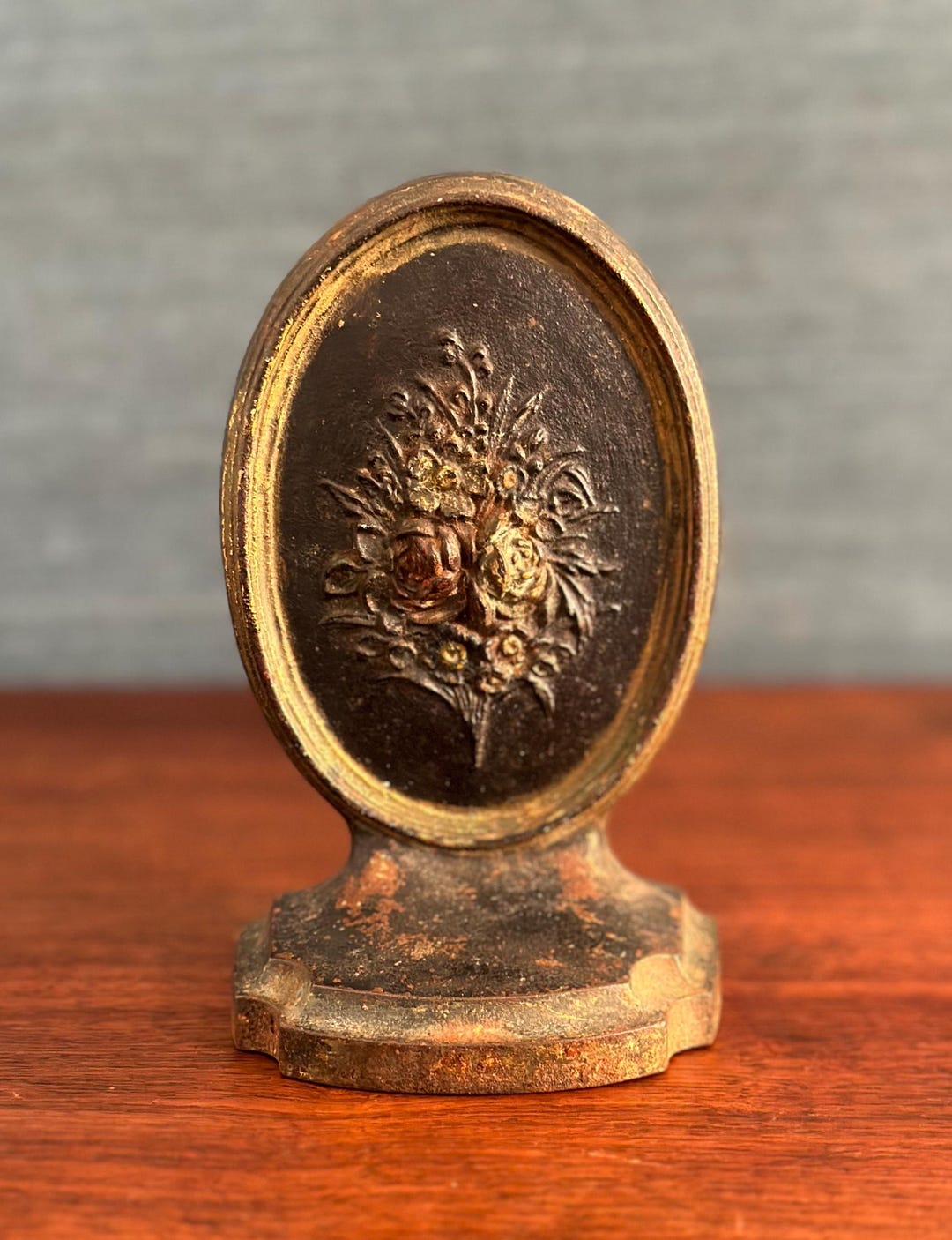 Vintage Bradley Hubbard (BH) Antique Doorstop / Bookend - Etsy