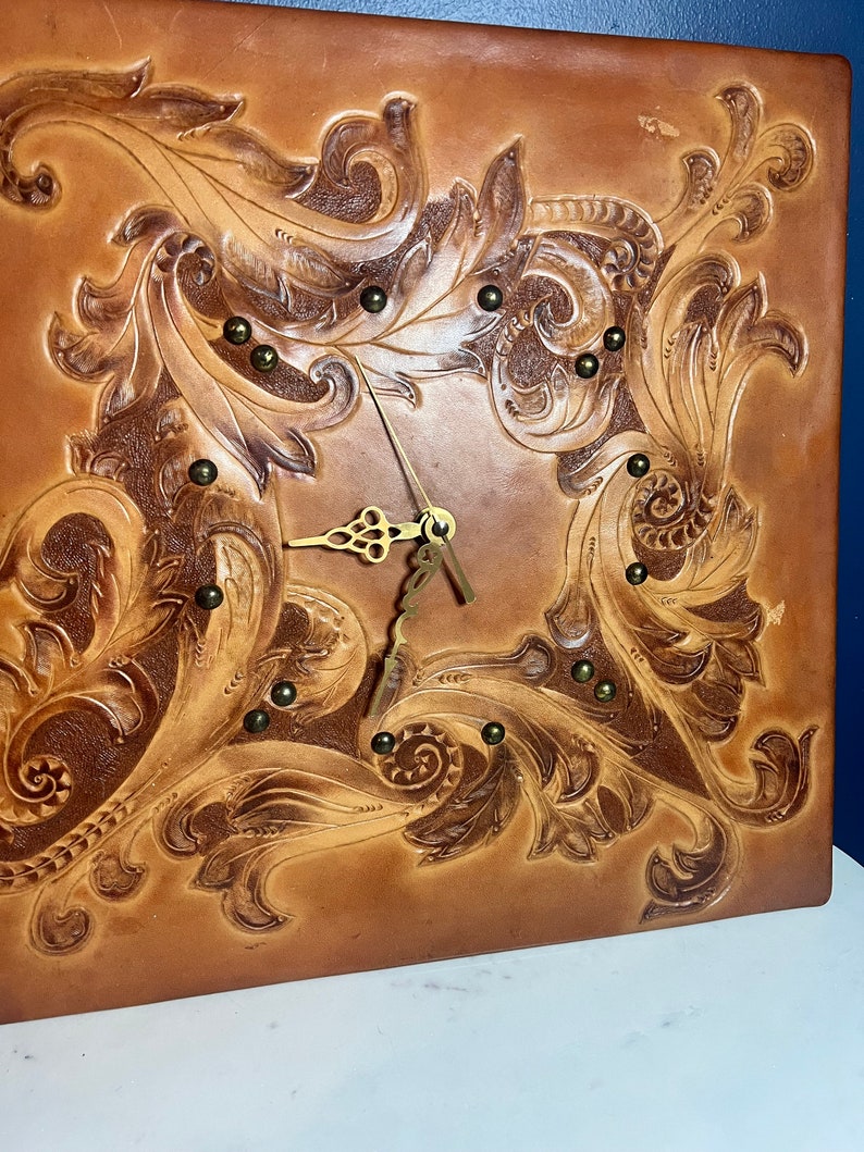 Midcentury Hand-tooled Leather Clock - Etsy