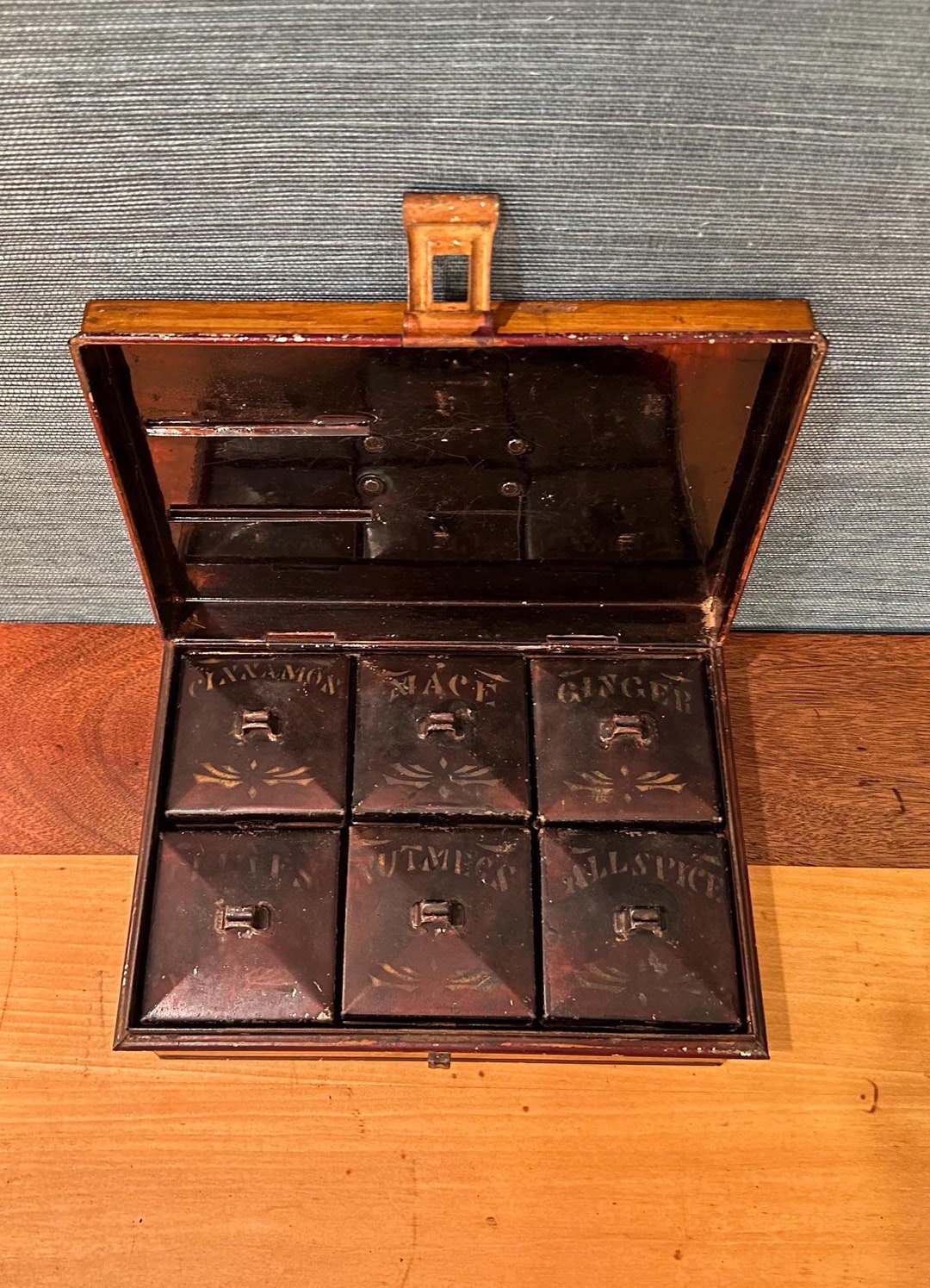 Wonderful and Rare Vintage Kreamer Ware Metal Spice Box With 6 ...