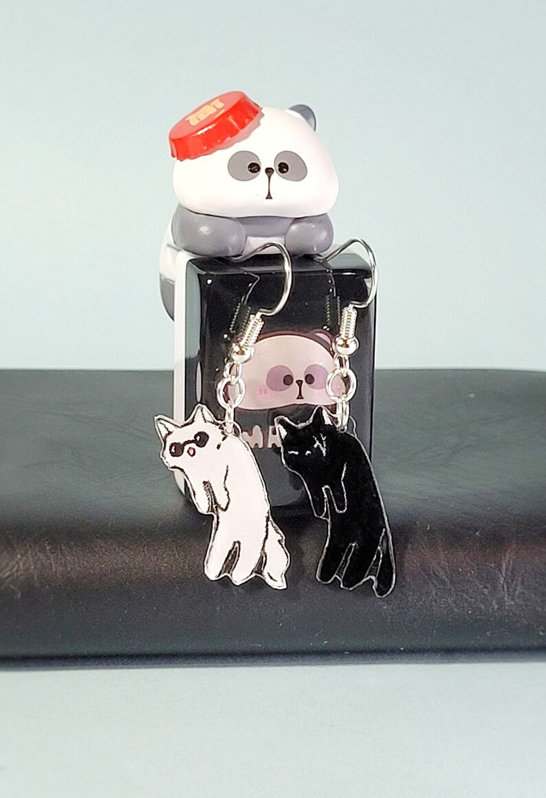 Gojo and Geto Cat Earrings Jujutsu Kaisen Earrings Gojo Earrings Geto ...