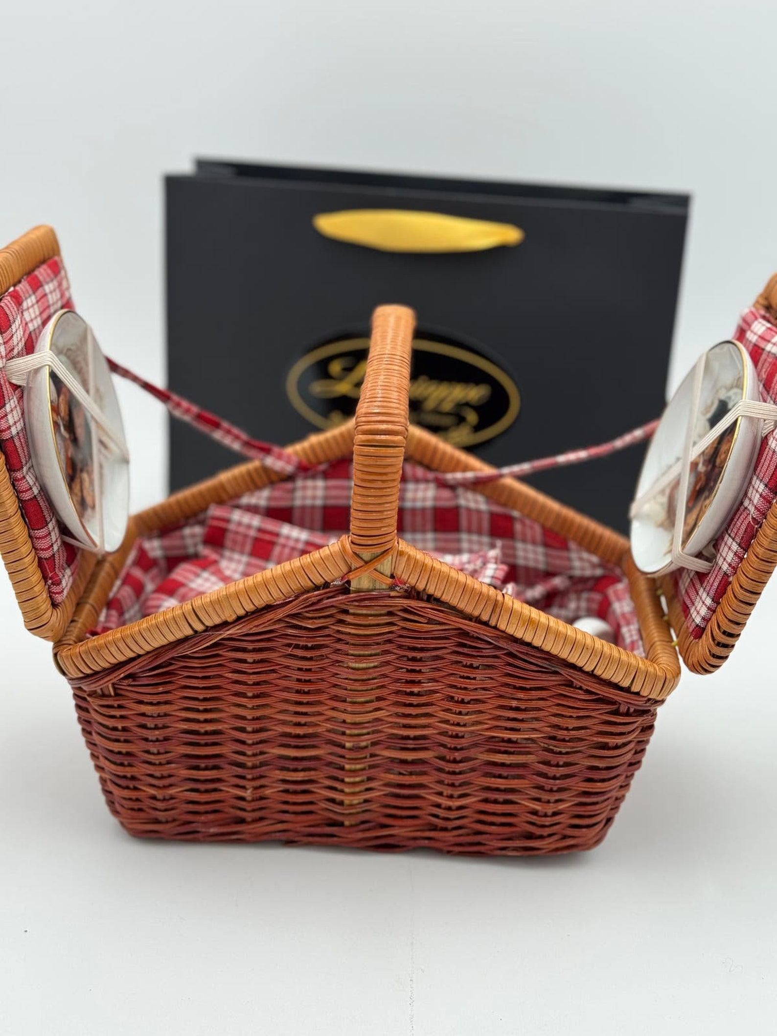 UK Import: Peter Rabbit Miniature Picnic Basket and Tea Service for Two ...
