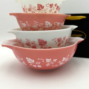Vintage JAJ Pyrex Pink Gooseberry 4 Pc Cindi Bowl Set - Etsy