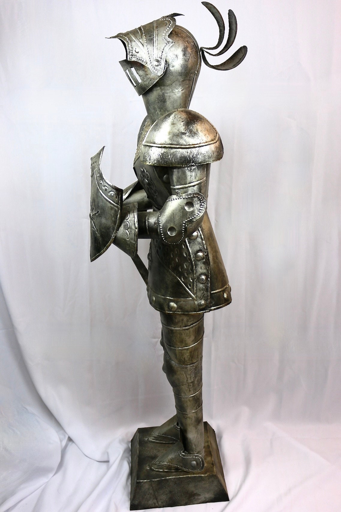 Vintage Decorative Suit of Armor - Handmade in Mexico - Etsy
