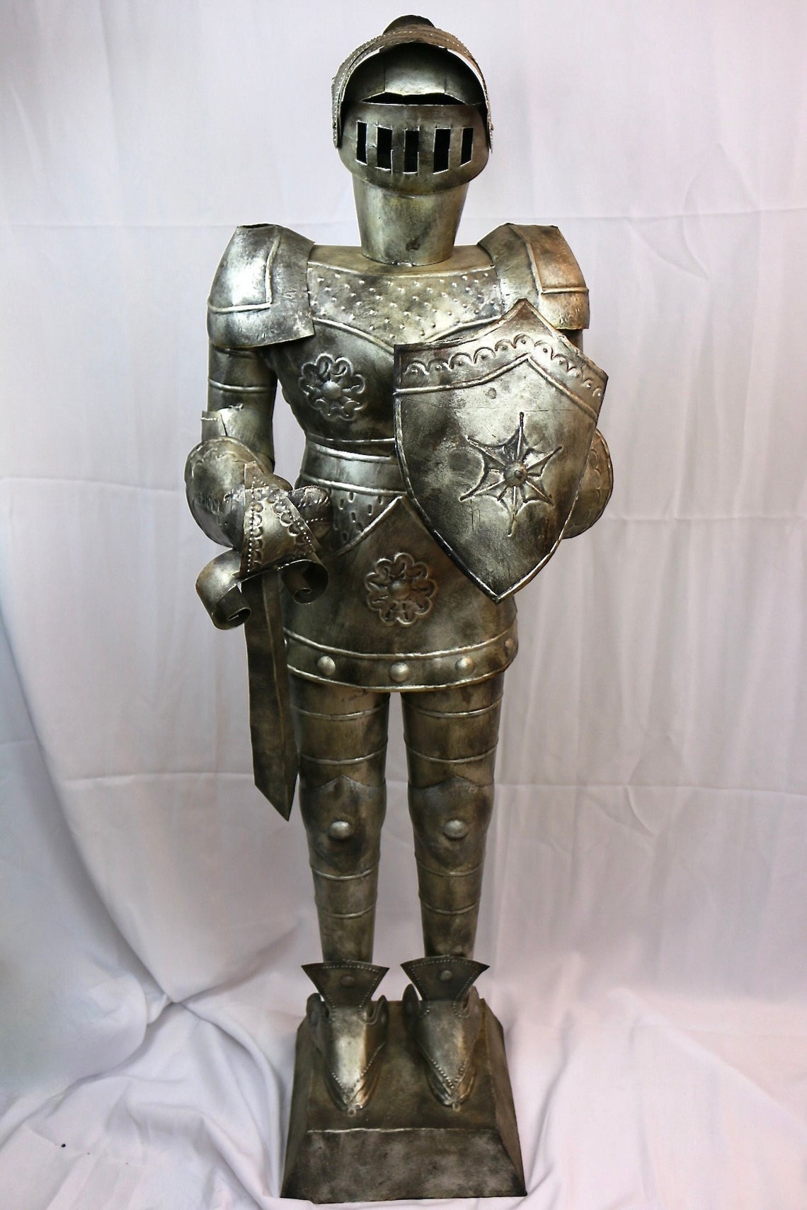 Vintage Decorative Suit of Armor - Handmade in Mexico - Etsy