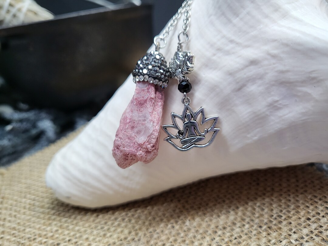 Pink Rough Dyed Stone Pendulum - Etsy
