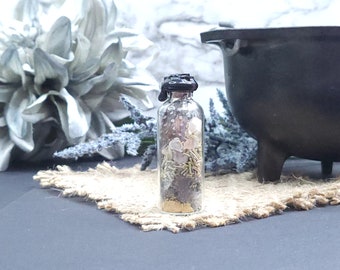 Protection Spell Jar – Banishing & Energy Cleansing Witch Bottle for ...