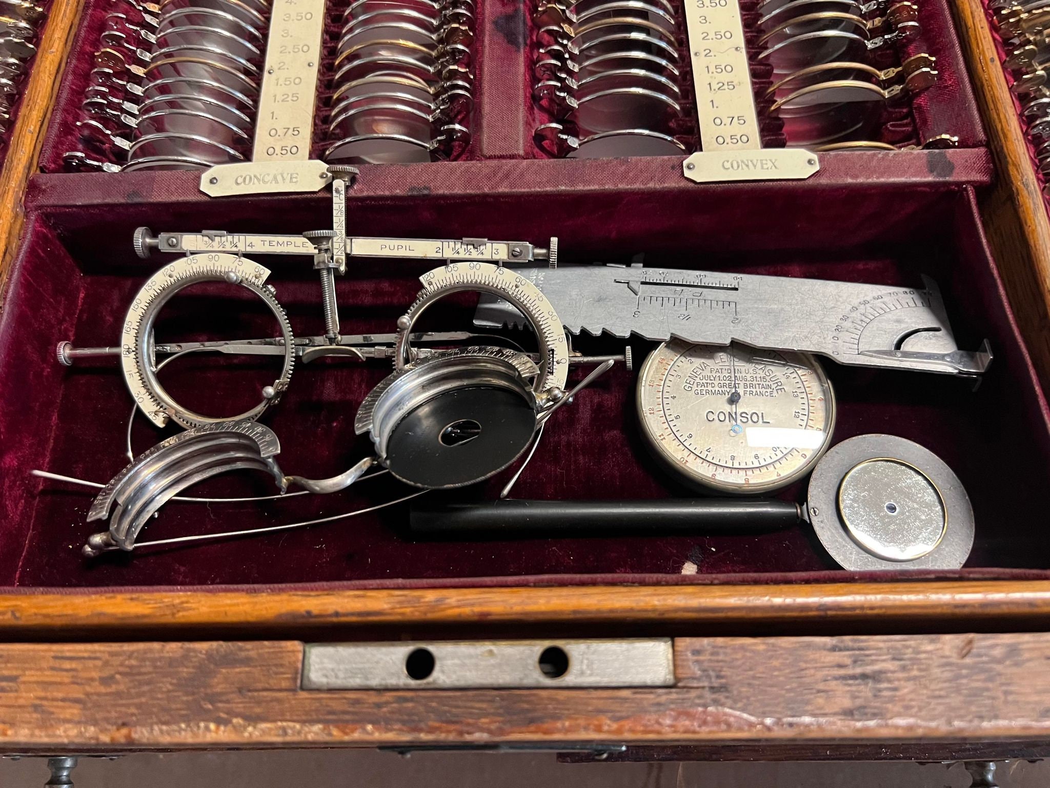 Antique Travelling Optometrist Kit From 1909 - English Victorian Style ...
