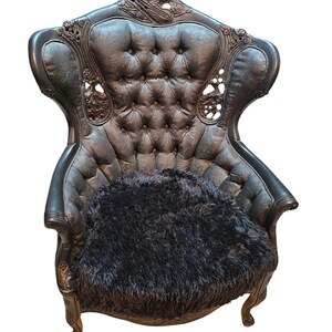 Vintage Victorian Wing Back Chair French Provincial Goth Medieval ...