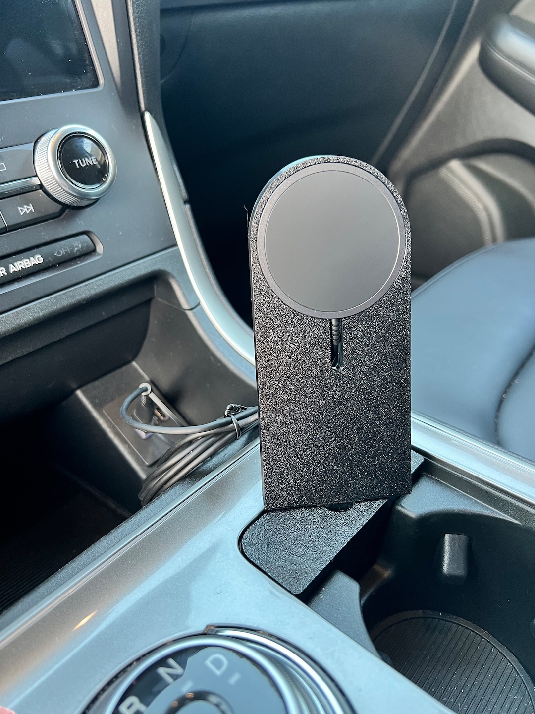 Magsafe Wireless Charger / Phone Mount for 2019 - 2024 Ford Edge ...