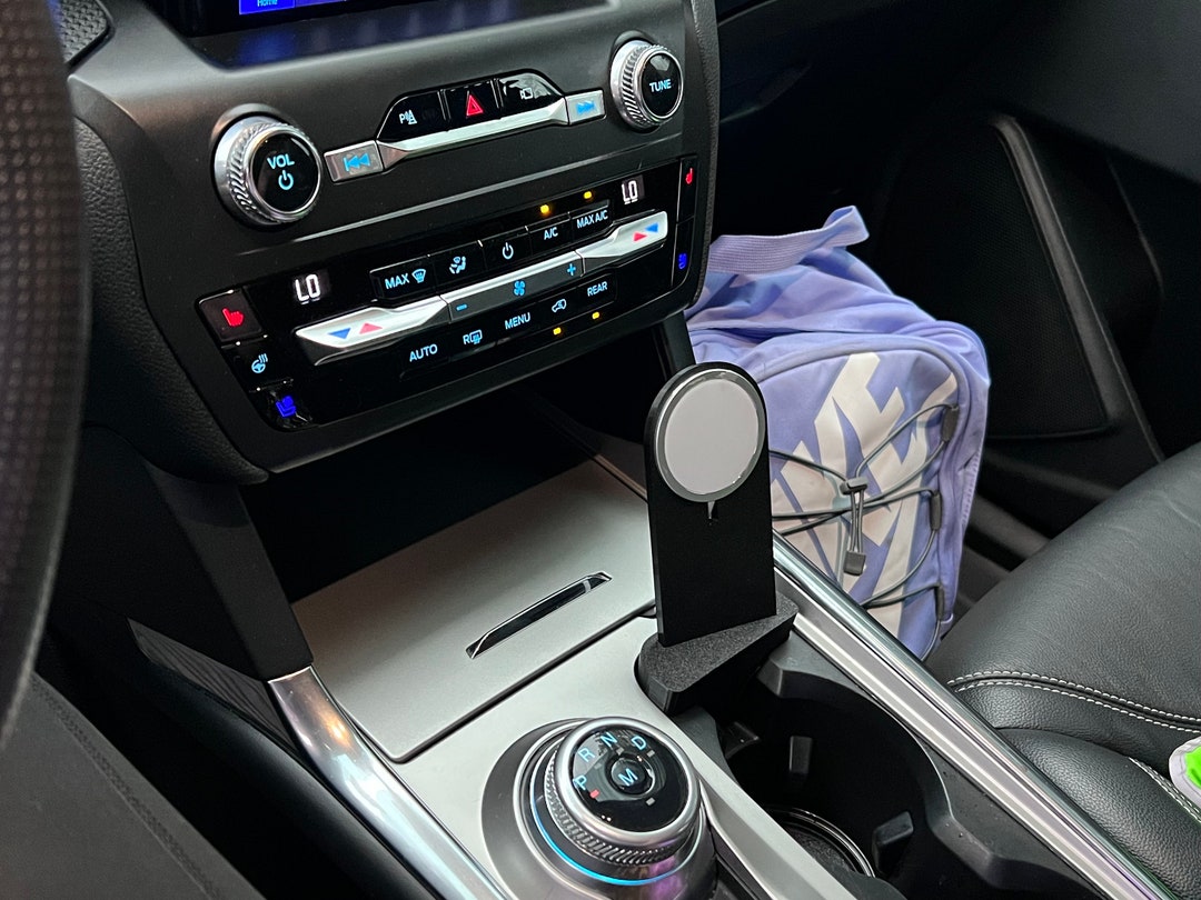 Magsafe® Wireless Charger / Phone Mount for 2020+ Ford® Explorer - Etsy