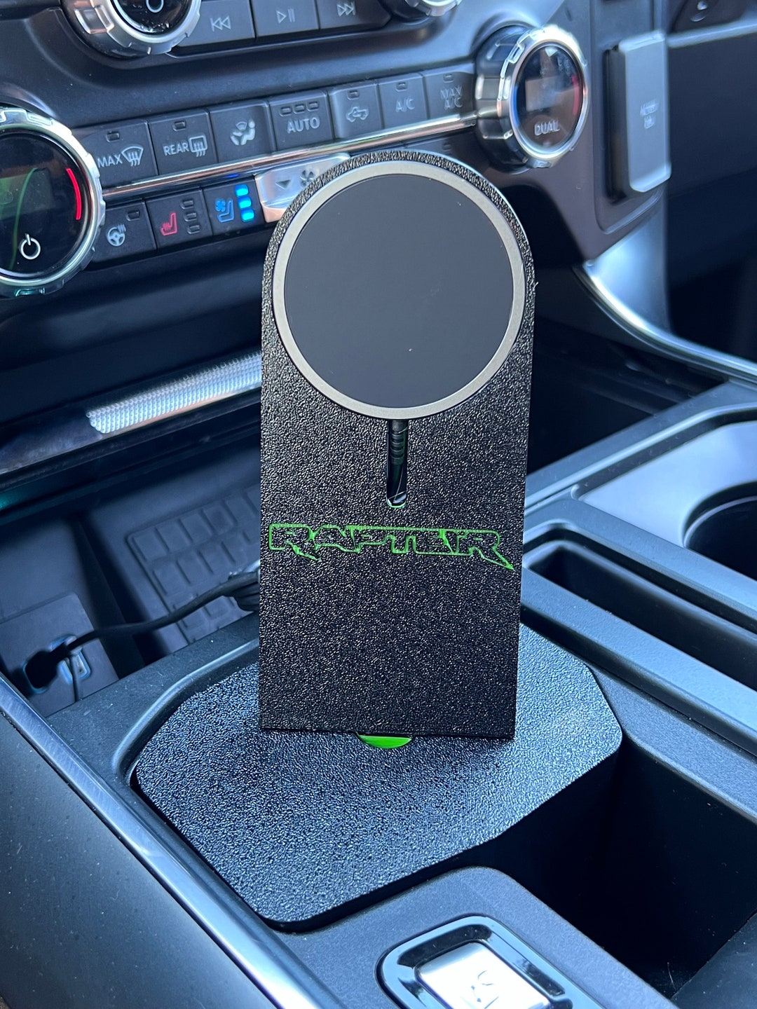 Rotating Magsafe Wireless Charger / Phone Mount for 2021+ Ford F-150 ...