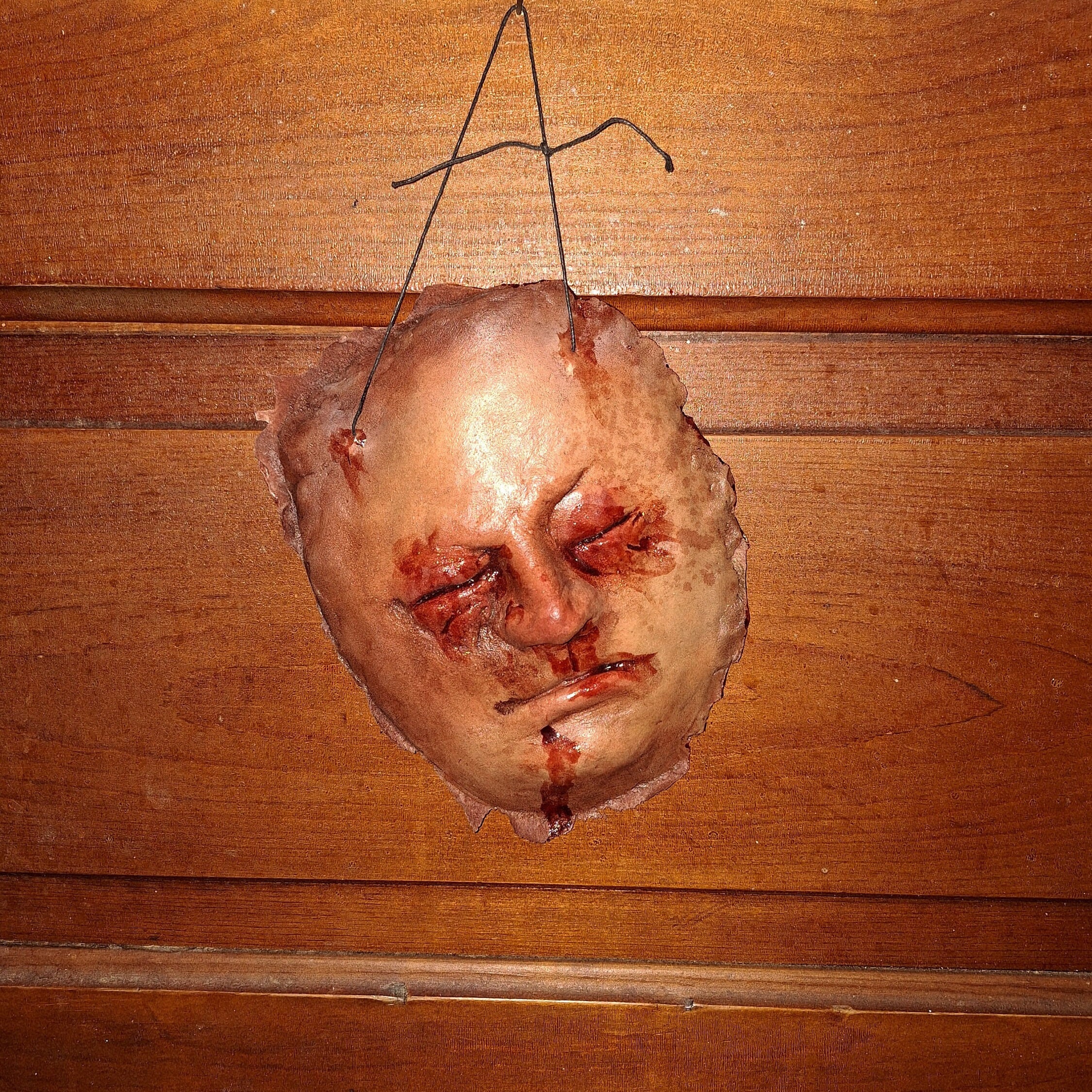 Skinned Face Wall Hanger barry Horror SFX Prop, Halloween Décor, Ed ...