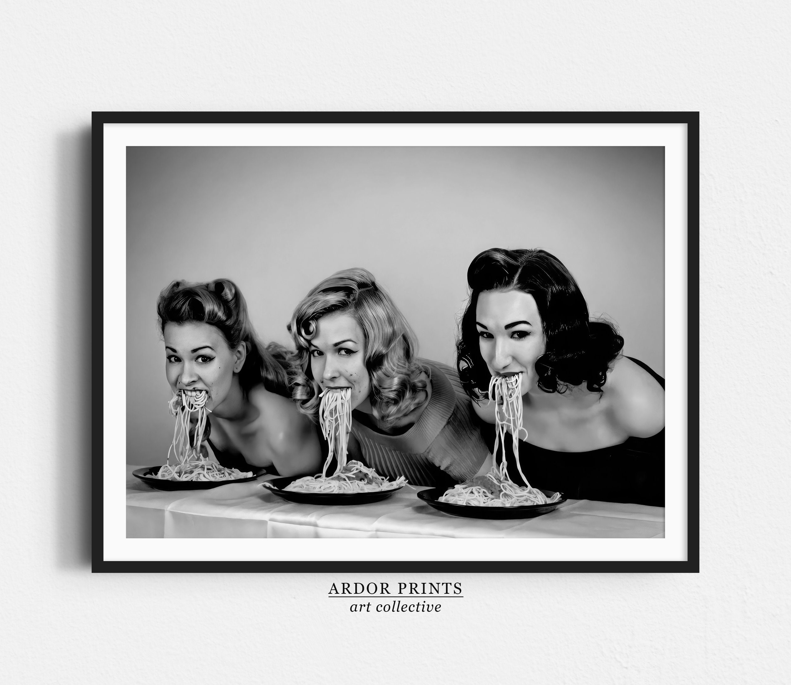 Women Eating Spaghetti Print Vintage Pasta Wall Art Funny - Etsy