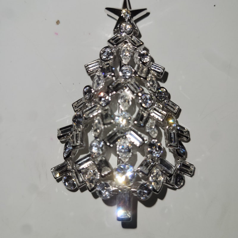 Christmas Tree Pin - Etsy