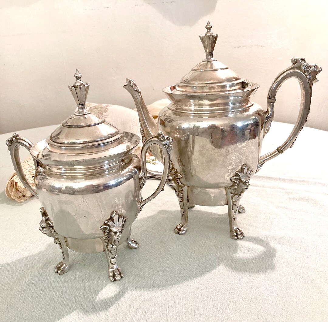 Meriden Silverplate Co Lion Coffee/tea Pot and Urn Set - Etsy