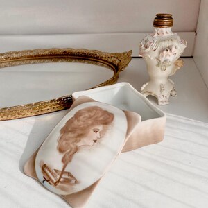 Unique Vintage Hand-painted Lidded Jewelry Box - Rounded Square ...