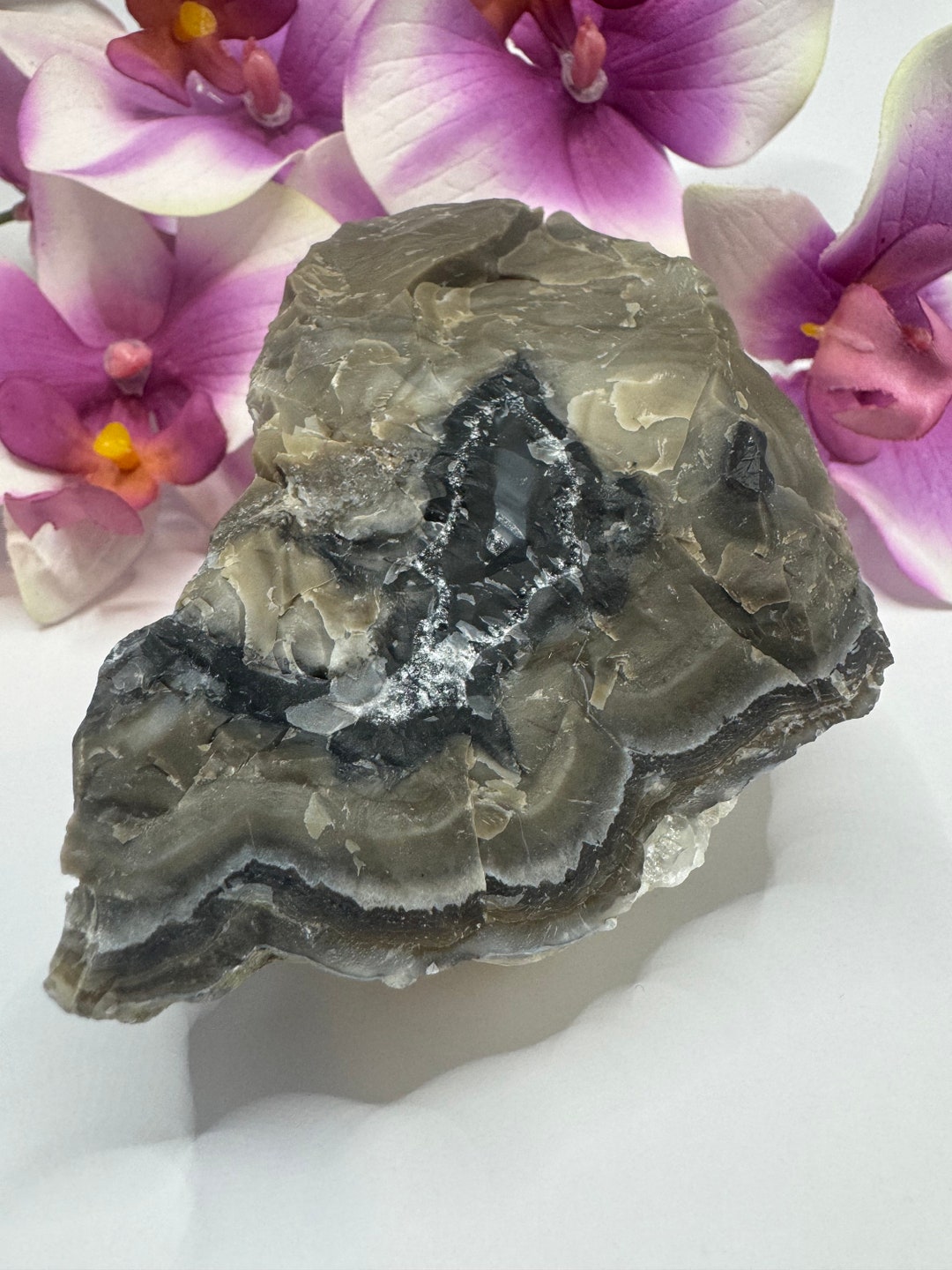 Volcano Agate UV Reactive Crystal Specimen, Rough Volcano Agate Crystal ...