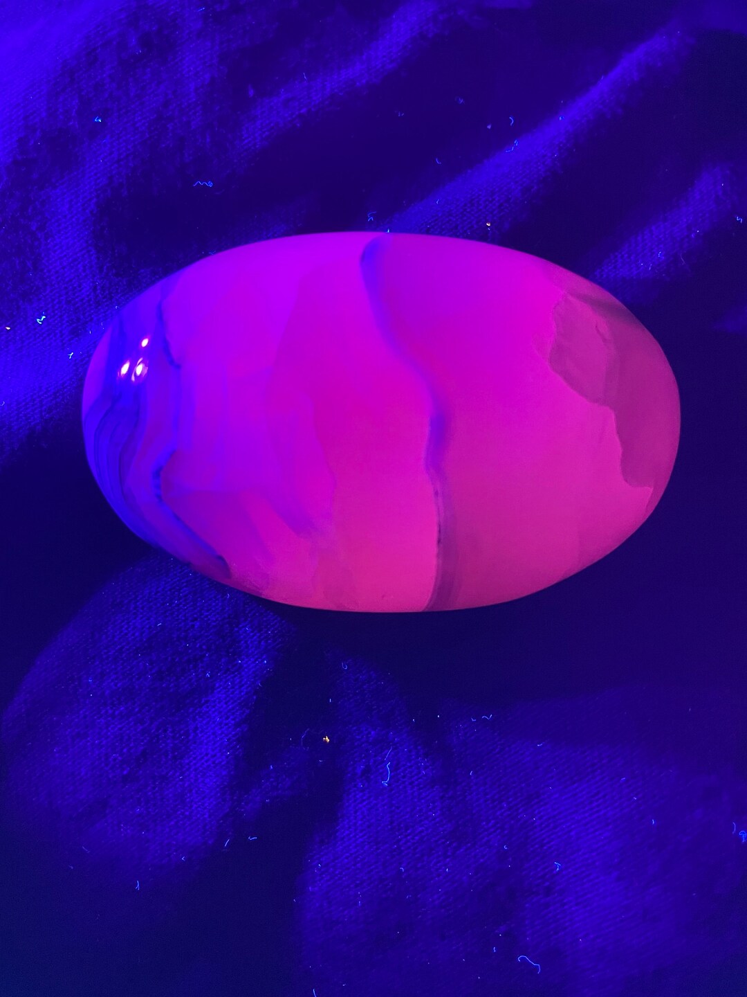 Smoky Pink Mangano Calcite Palmstone, UV Reactive Crystal Palmstone ...