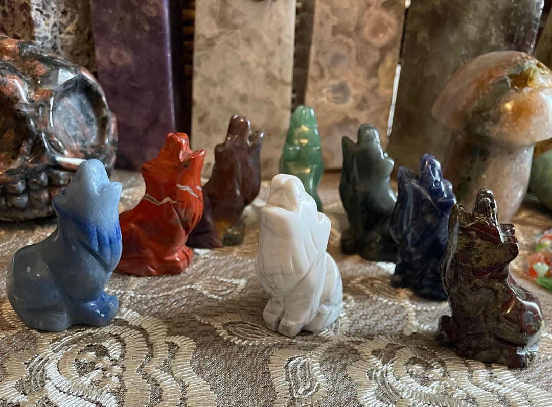 Crystal Wolf Carving: Howling Animal Figurine, 2 Inch - Etsy
