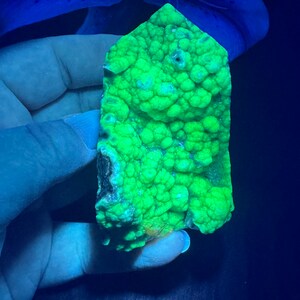 Volcano Agate UV Reactive Chalcedony Crystal Specimen, Partial Polished ...