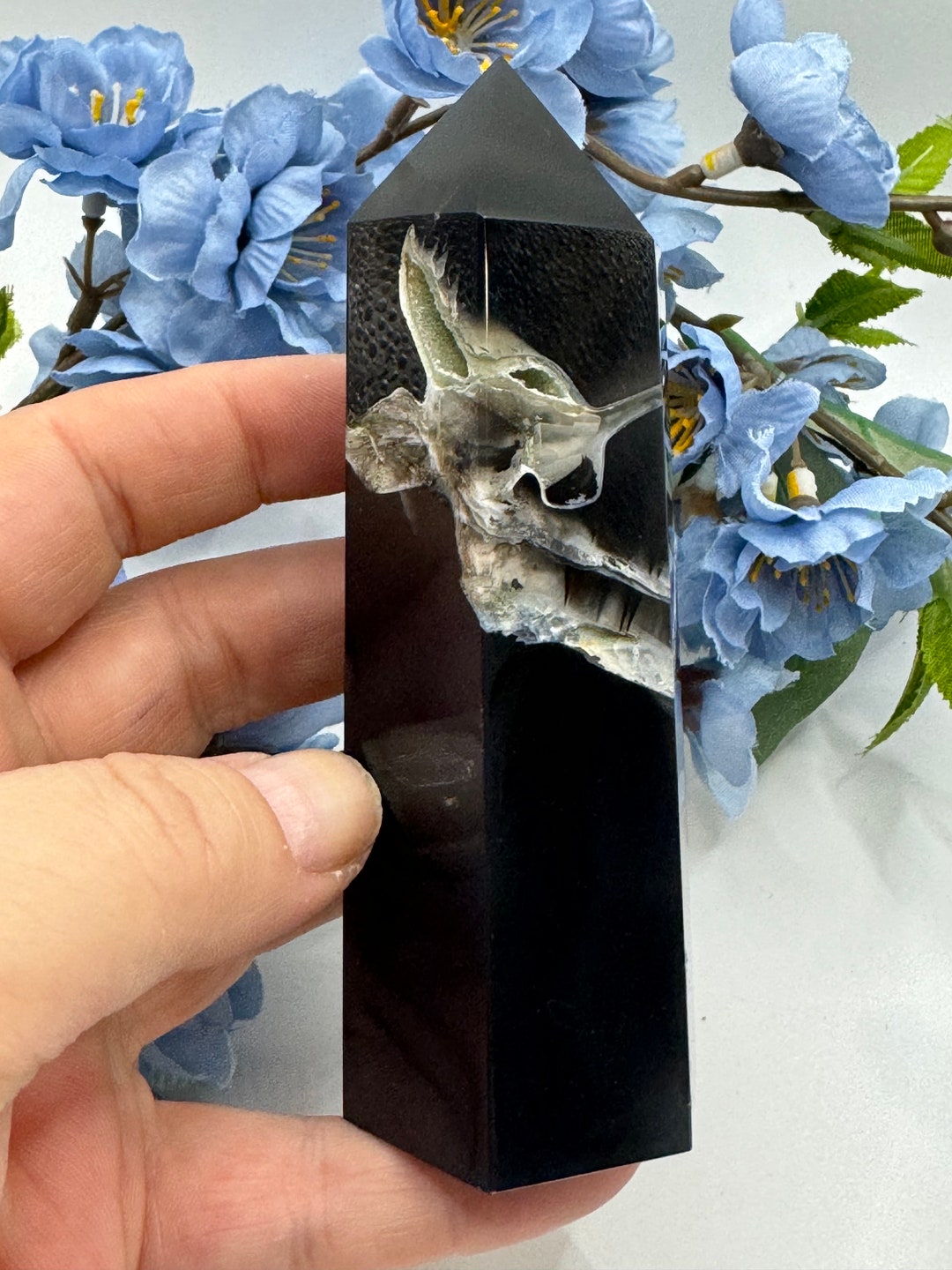 UV Reactive Volcano Agate Tower, Handcarved Volcano Agate Crystal Tower ...