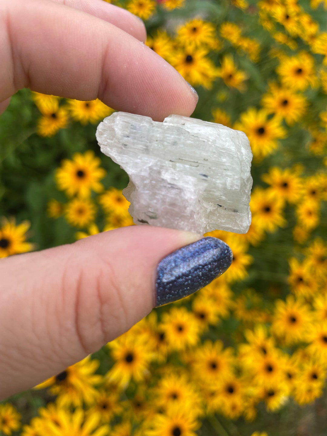 Raw Hiddenite Crystal Specimen: Green Spodumene From Pakistan - Etsy