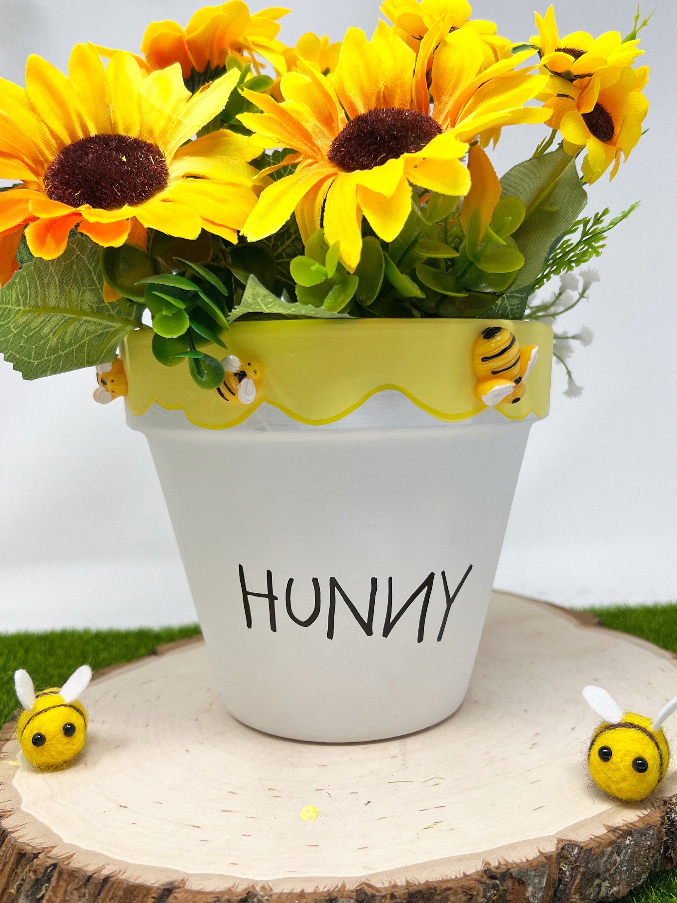 Winnie the Pooh Terracotta Hunny Pots Centerpieces , Honey Pot Party ...