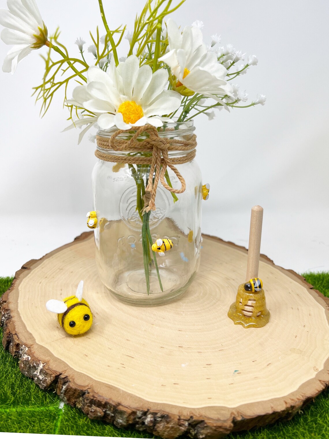 Bee Mason Jars , Mason Jar Centerpieces, Winnie the Pooh Baby Shower ...