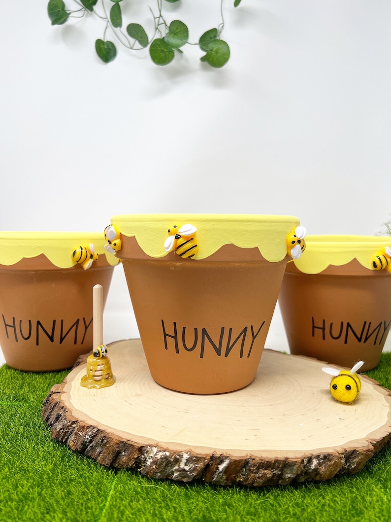 Winnie the Pooh Terracotta Hunny Pots Centerpieces , Honey Pot Party ...